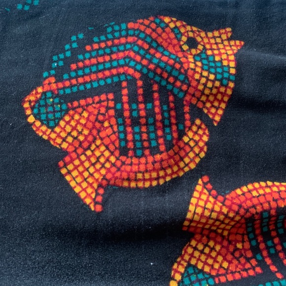 LuLaRoe | Pants & Jumpsuits | Lularoe Tc Tropical Fish Print Leggings ...